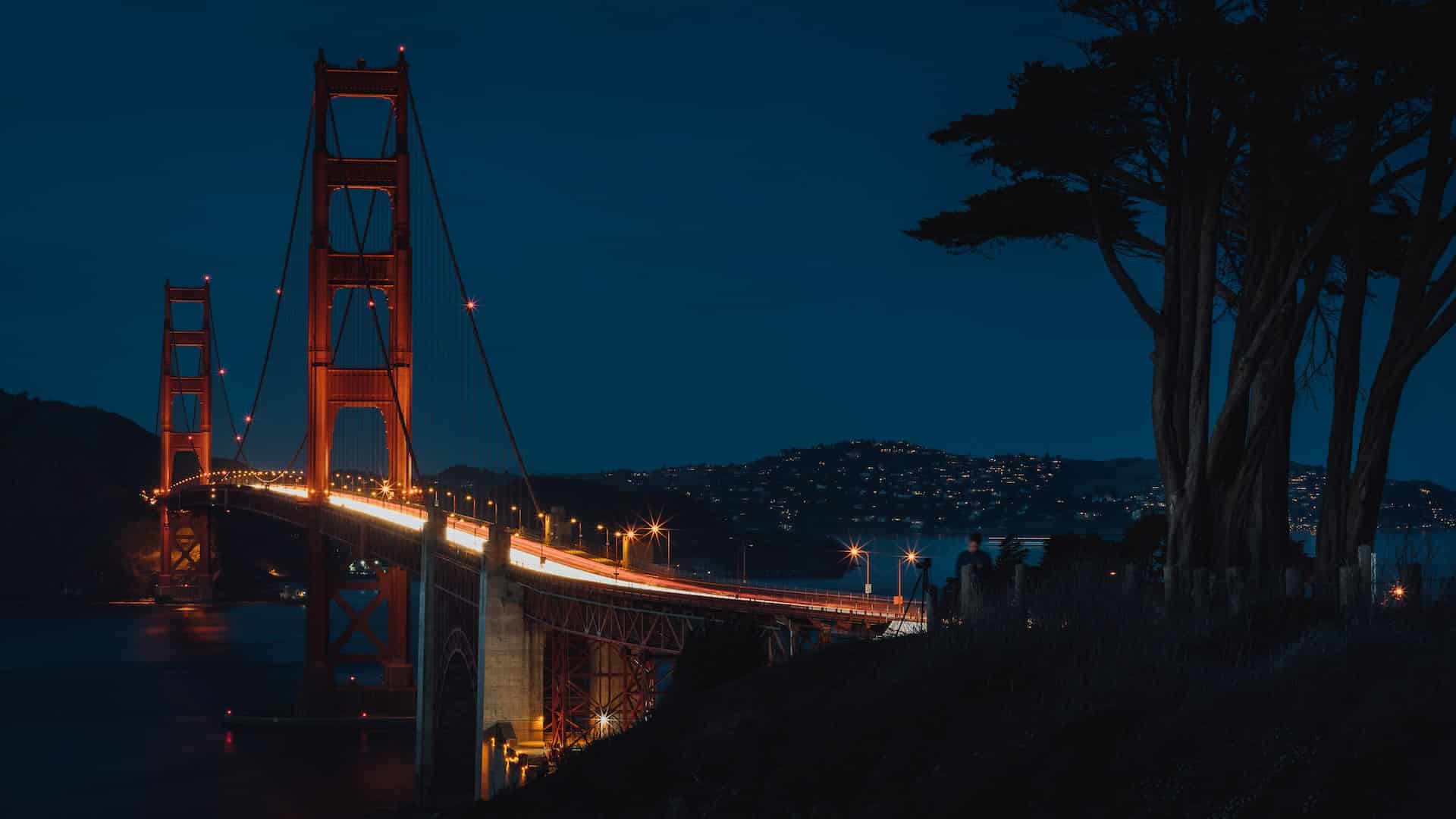 The Golden Gate Overlook at Presidio in San Francisco - Parks & Trips