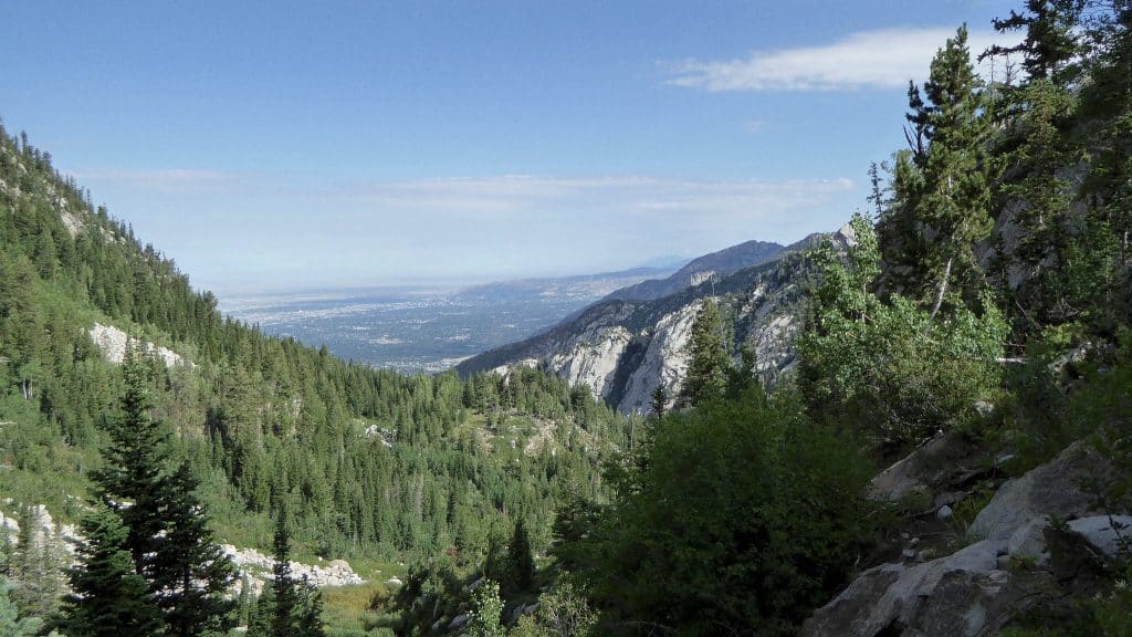 Hiking the Bells Canyon Trail High Above Salt Lake City - Parks & Trips